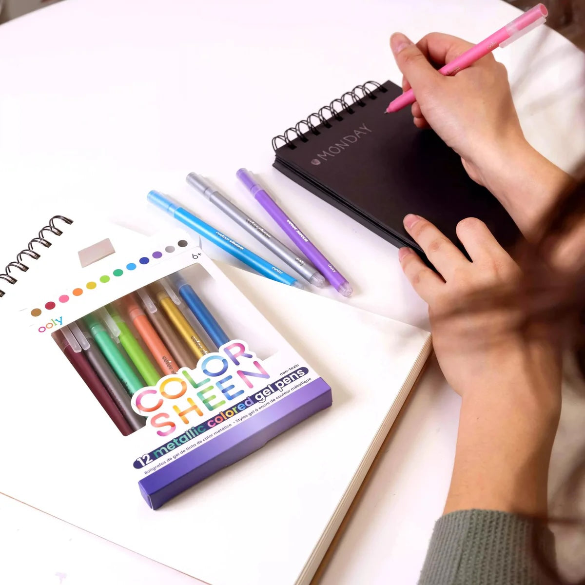 Color Sheen Metallic Gel Pens – HUZZAH! Toys