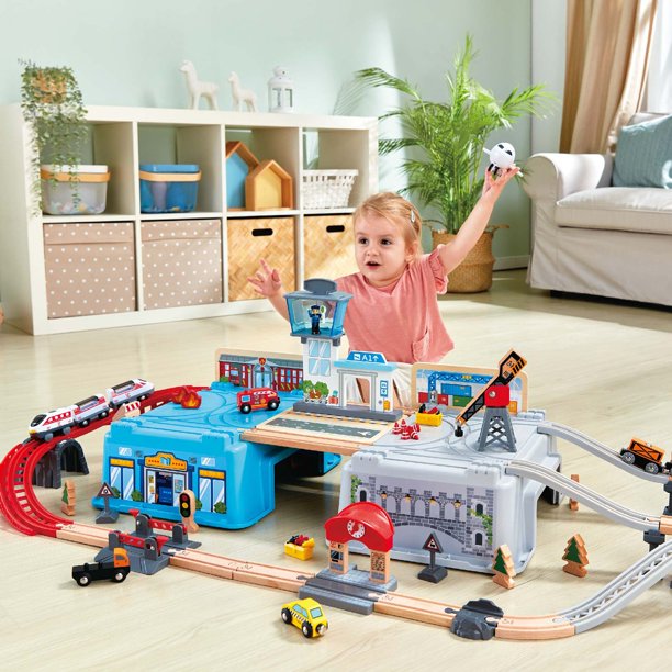 Super Cityscape Transport Bucket Train Set – HUZZAH! Toys